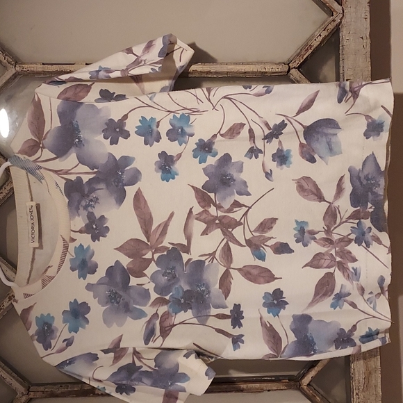 Victoria Jones Woman | Sweaters | Sweater Floral Victoria Jones Size ...